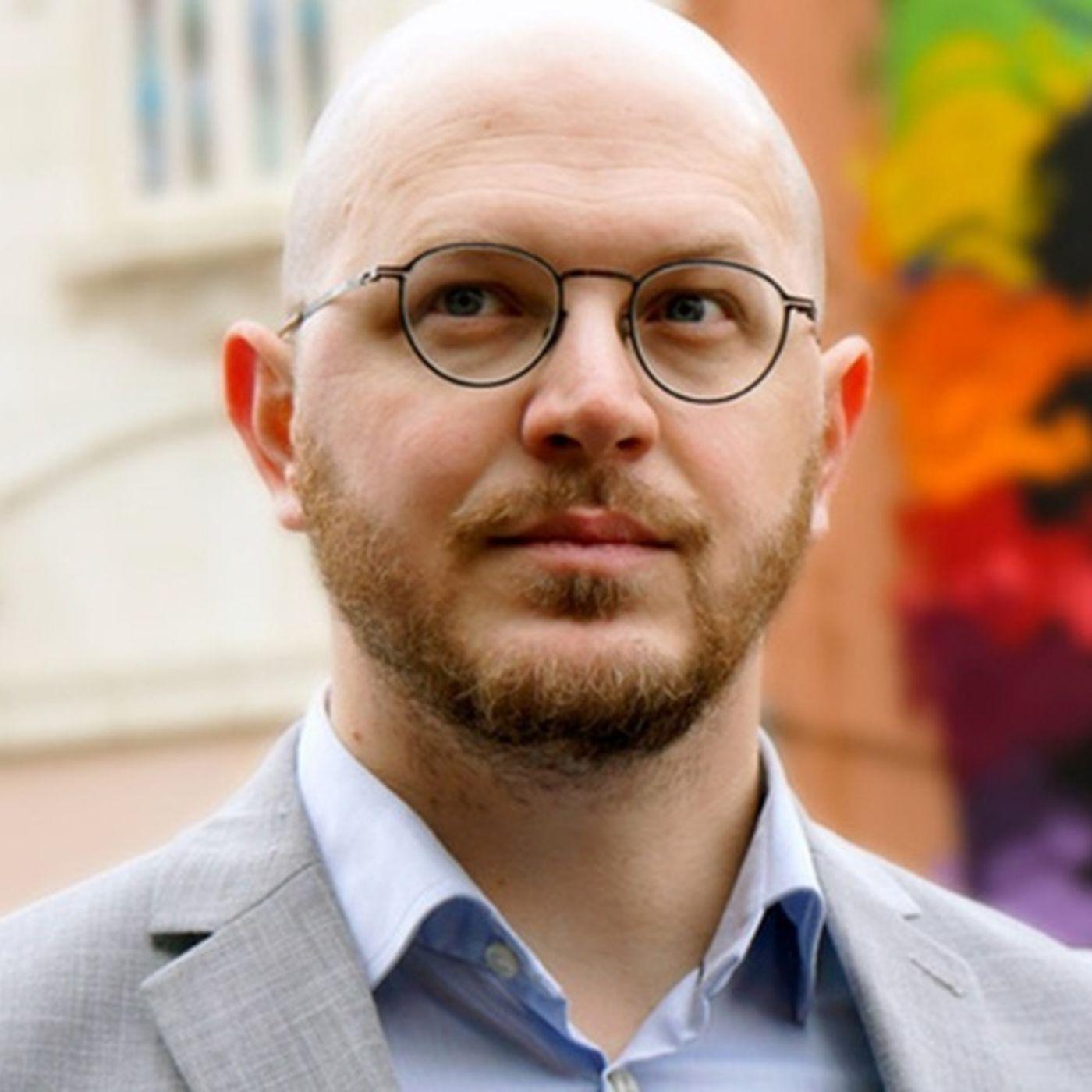 Timothy Shepard (Two Broads Talking Politics podcast)